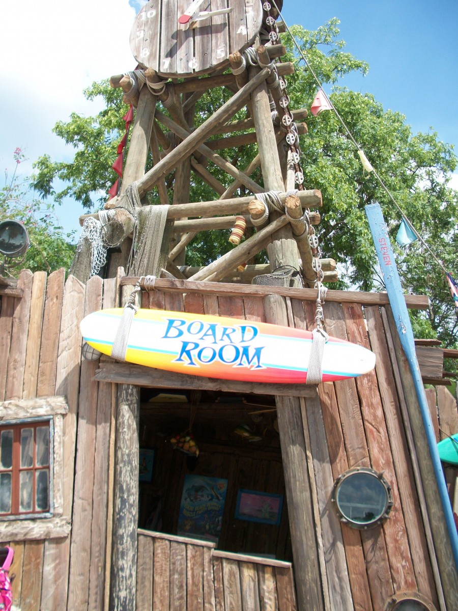 Disney Savvy Tips for Typhoon Lagoon | TouringPlans.com Blog