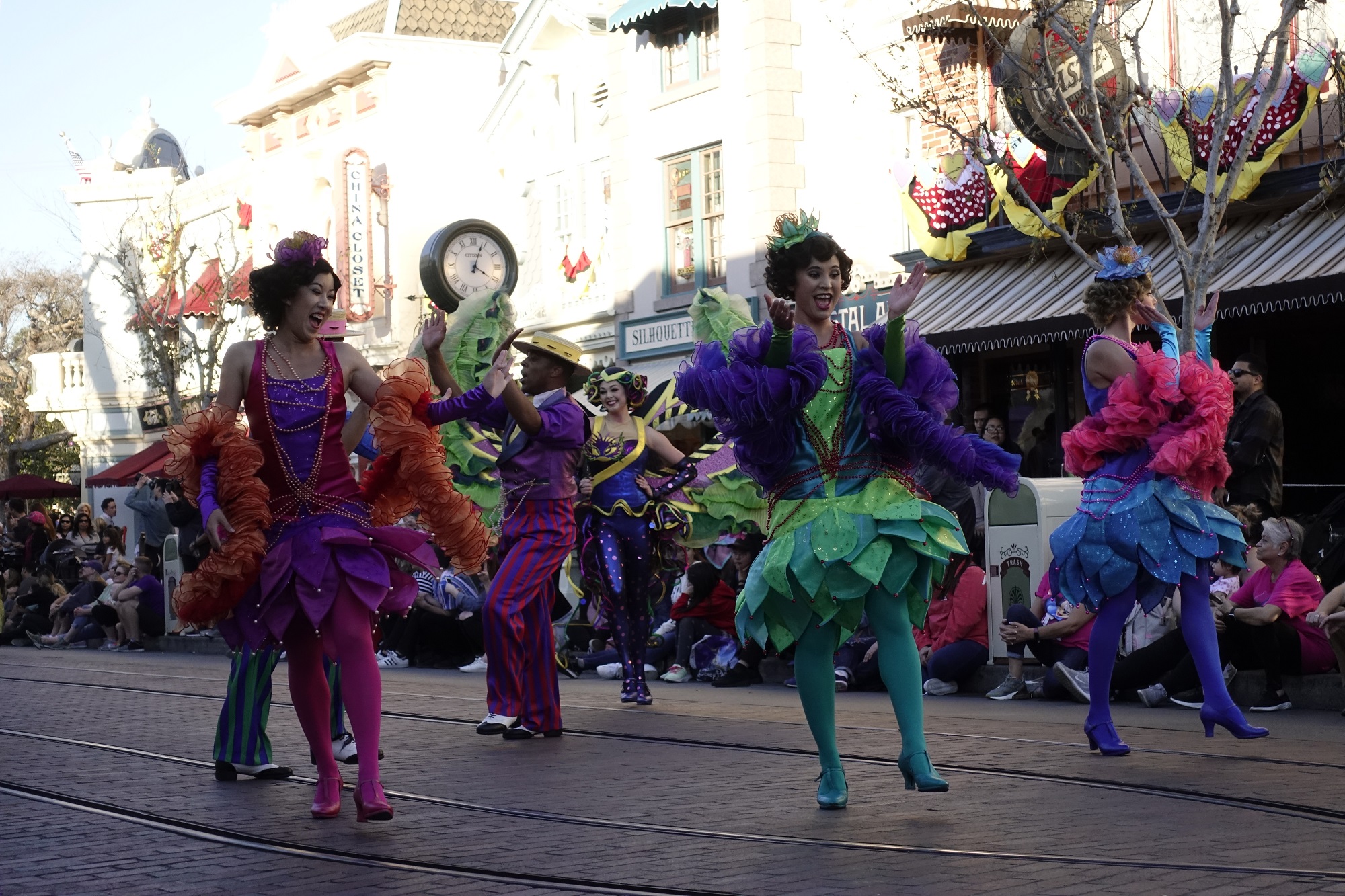 Pictures/Video – Mickey’s Soundsational Parade is Back at Disneyland ...