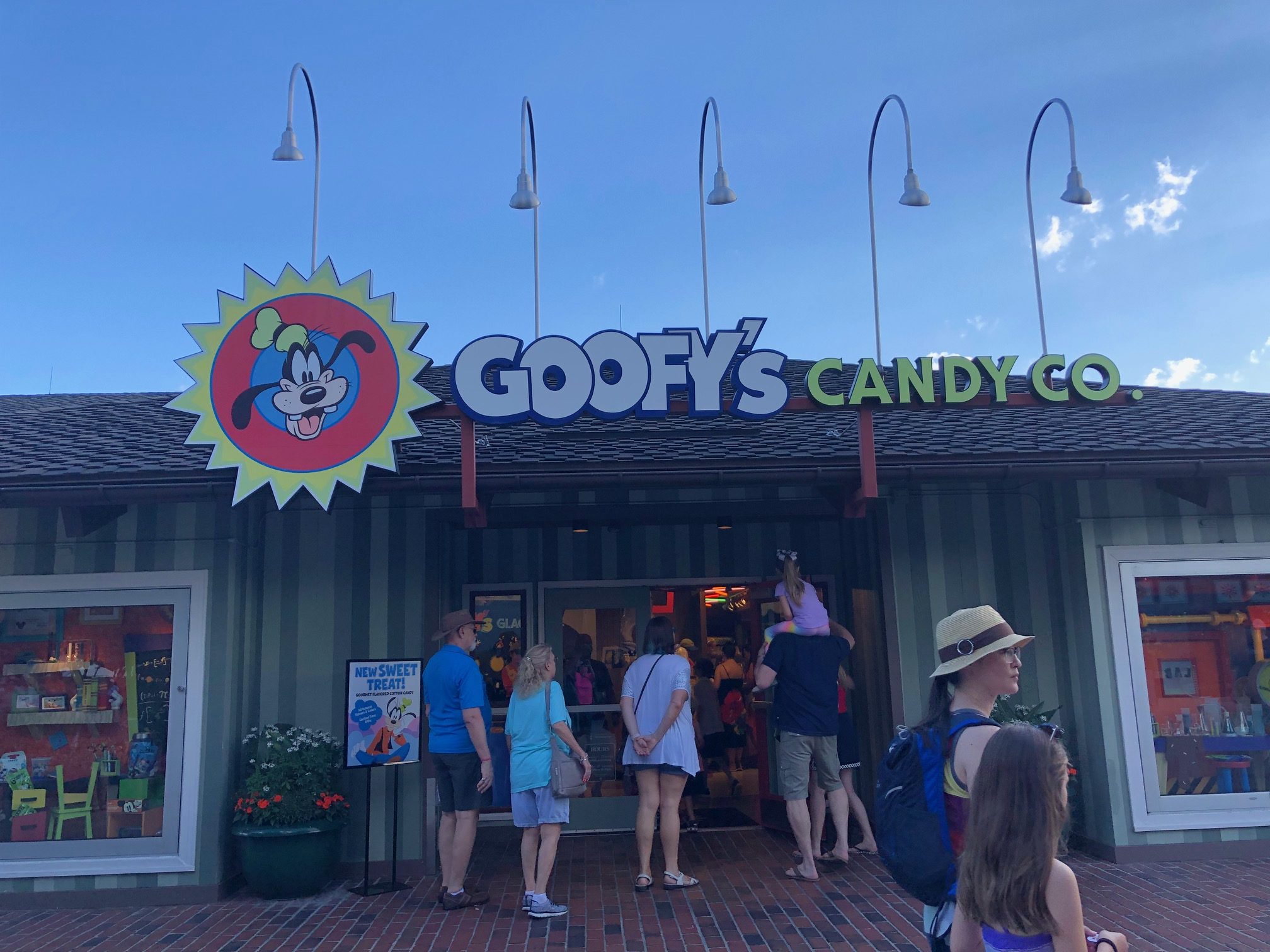 Limited-Time Cotton Candy at Goofy’s Candy Company | TouringPlans.com Blog