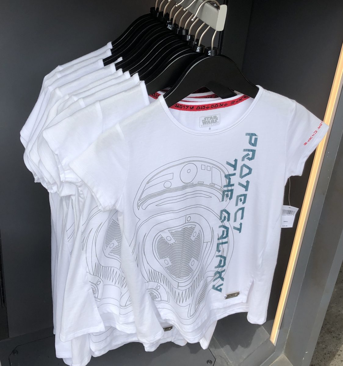 Galaxy’s Edge Store Preview: First Order Cargo | TouringPlans.com Blog