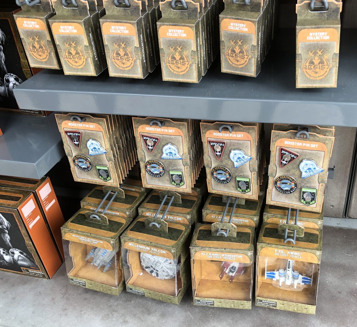 Galaxy’s Edge Store Preview: Resistance Supply | TouringPlans.com Blog