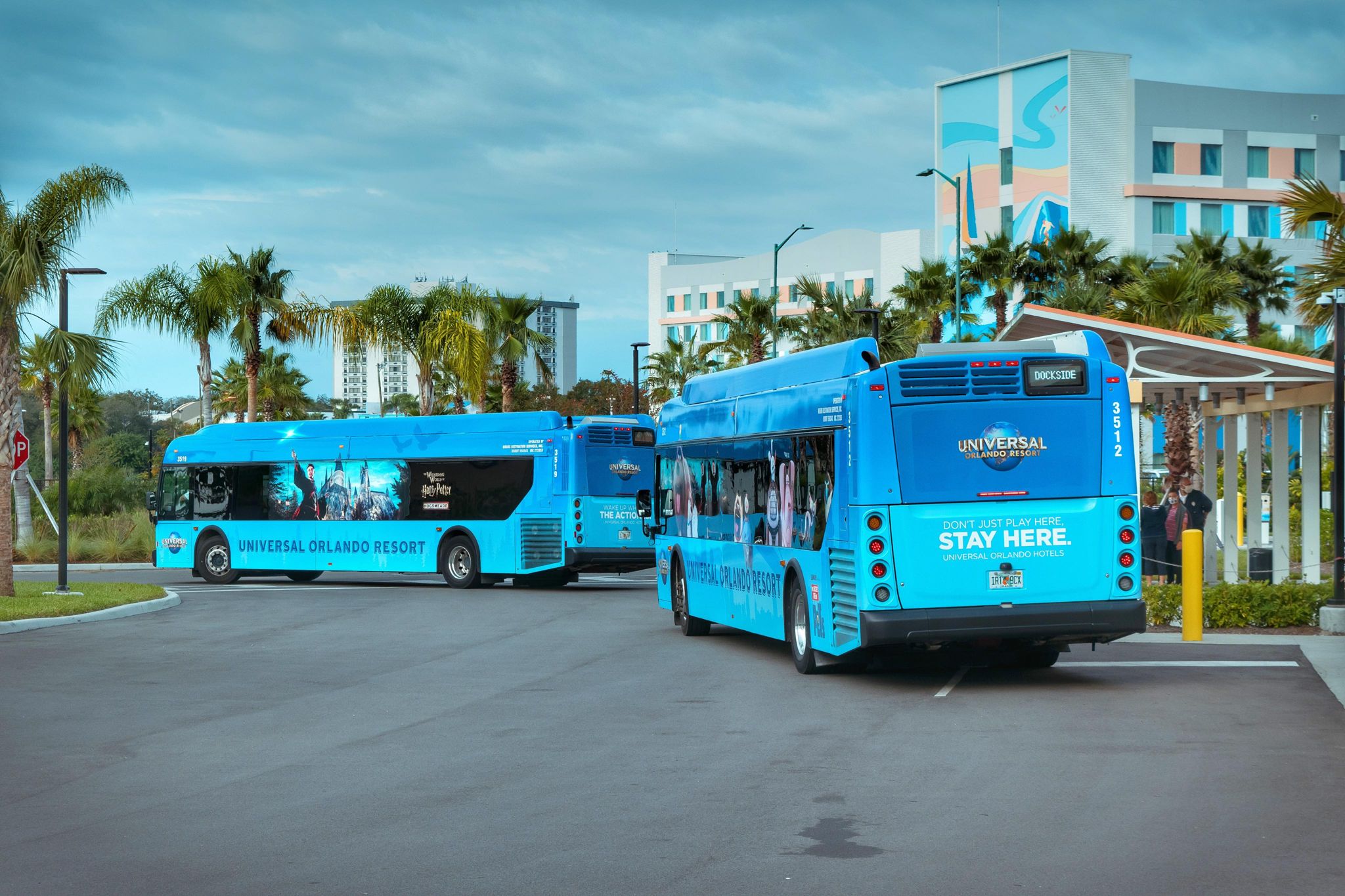 SATURDAY SIX: 6 Reasons We Love Universal's DOCKSIDE INN & SUITES ...