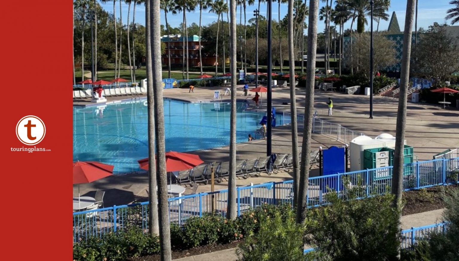 Disney in a Minute: What is Pool Hopping? | TouringPlans.com Blog