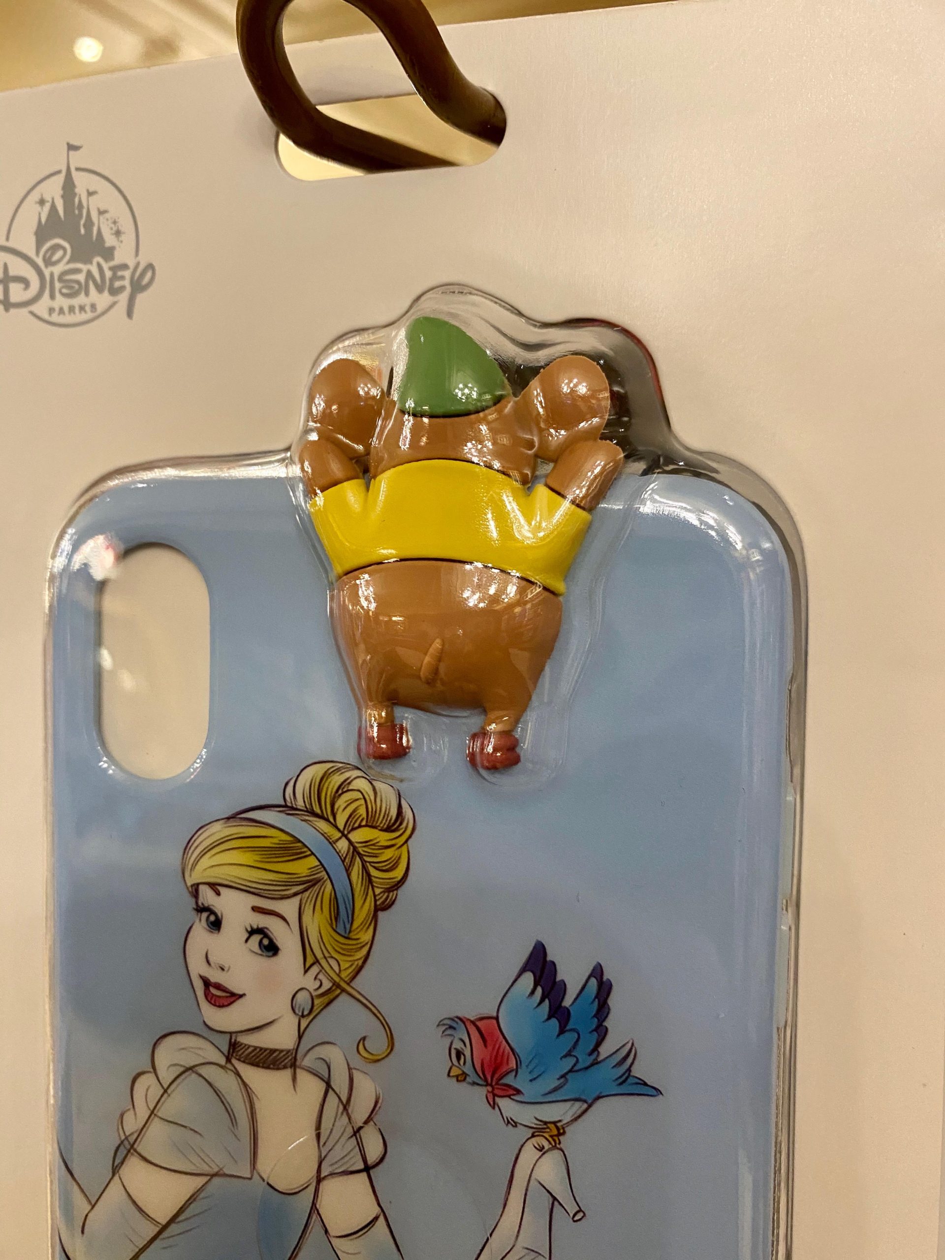 Make Your Phone More Magical with These New Disney Phone Cases ...