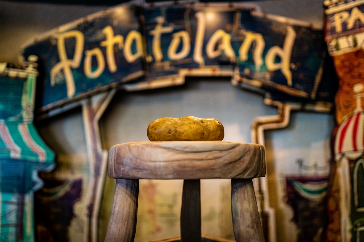 The SATURDAY SIX Spends a Day at Disney’s Hollywood Studios ...