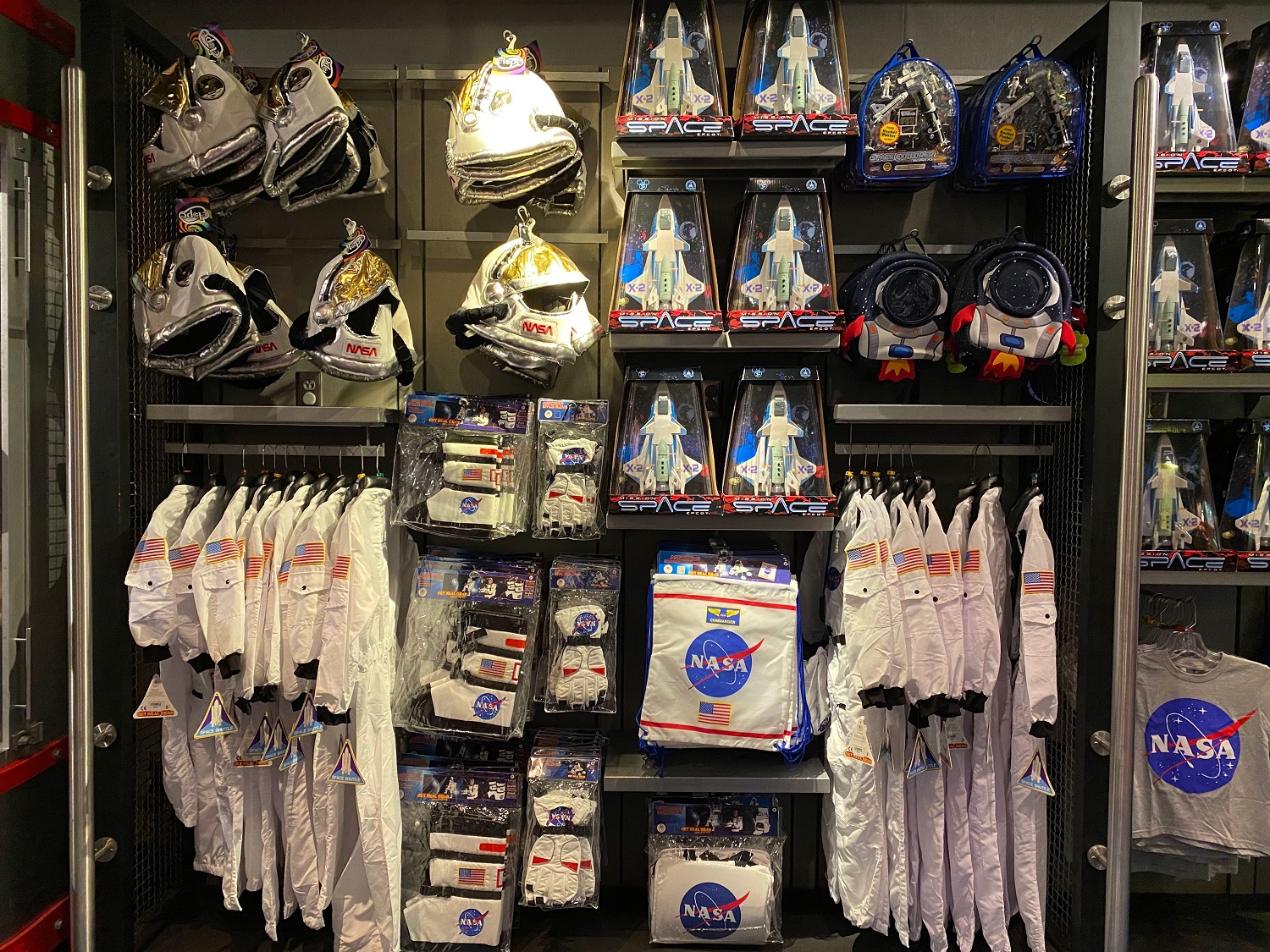 Top 3 Souvenirs at EPCOT | TouringPlans.com Blog