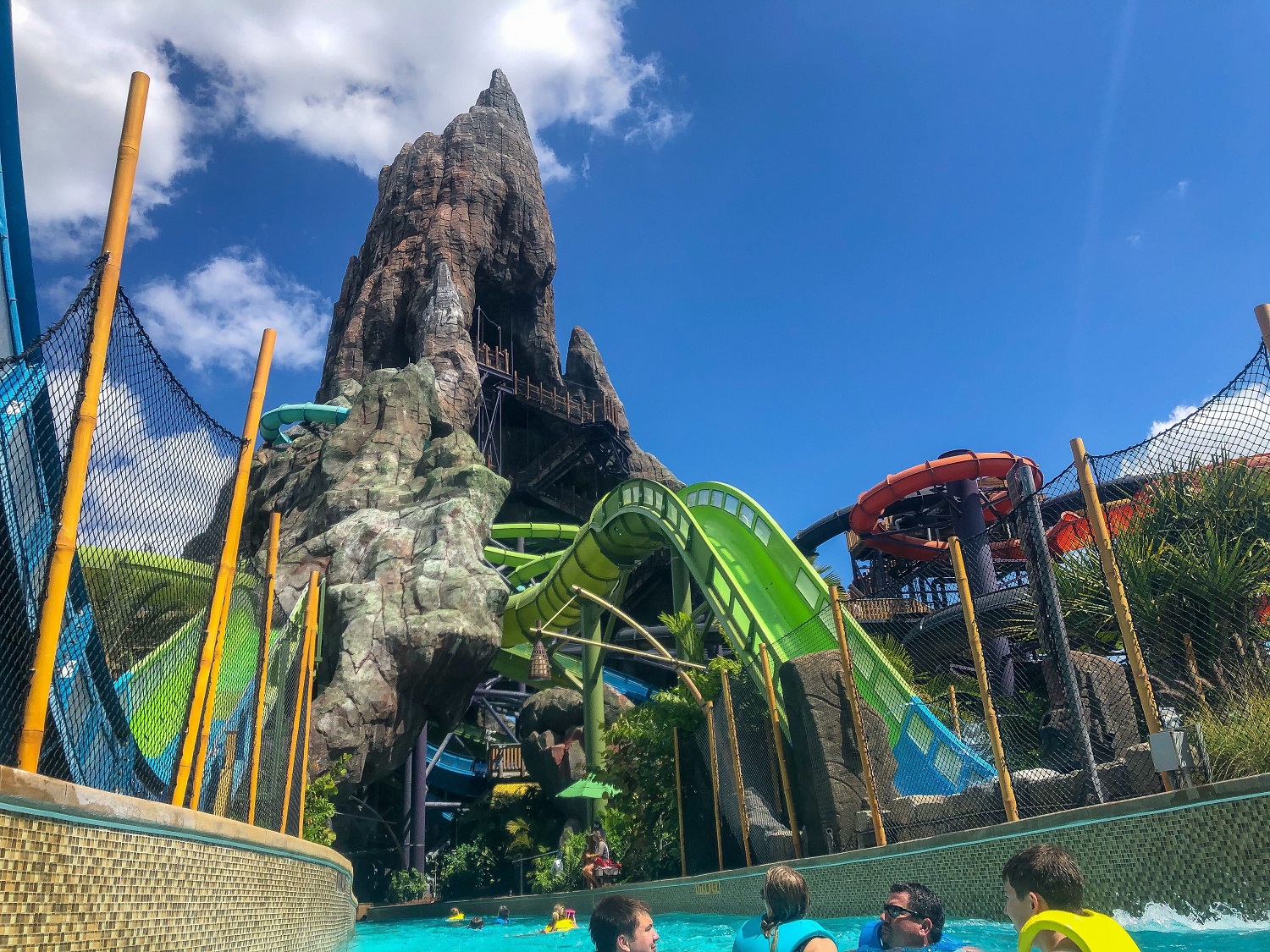 Tips for Visiting Universal’s Volcano Bay for First-Time Visitors and ...