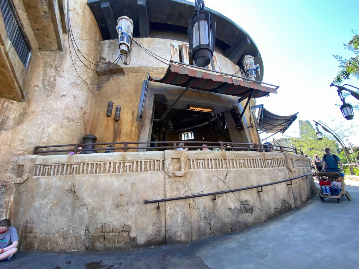 REVIEW – Ronto Roasters Continues to Be a Galactic Hit | TouringPlans ...