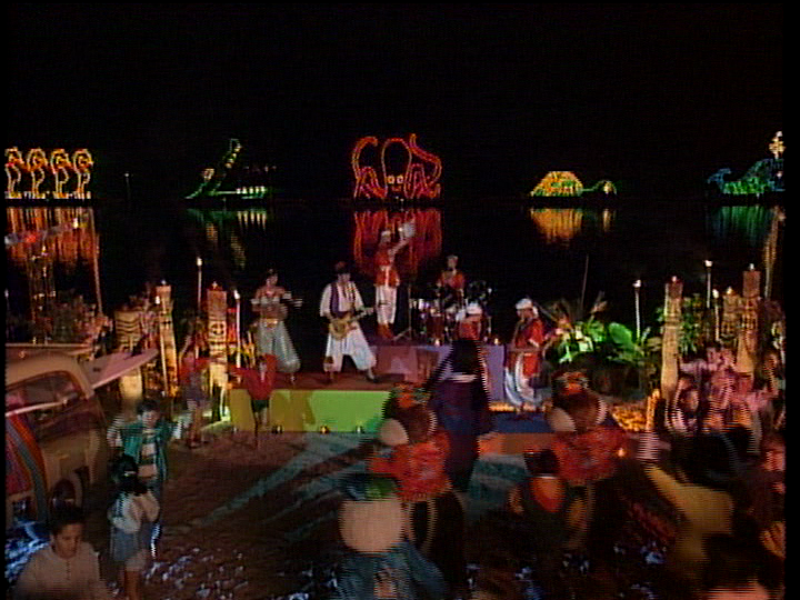 The SATURDAY SIX Looks at DISNEY SING ALONG SONGS – Beach Party at Walt ...