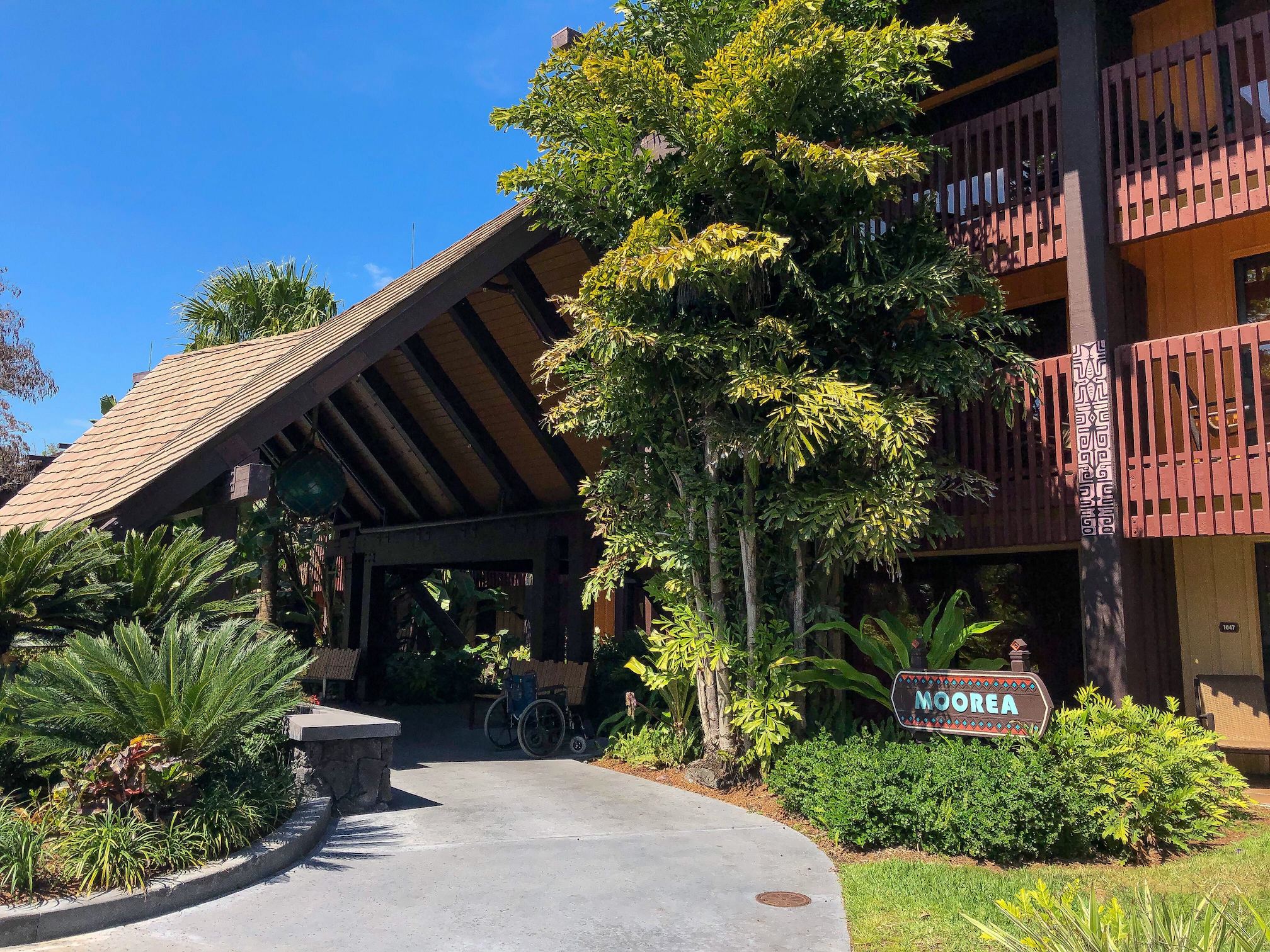 A Stroll around Disney’s Polynesian Resort | TouringPlans.com Blog