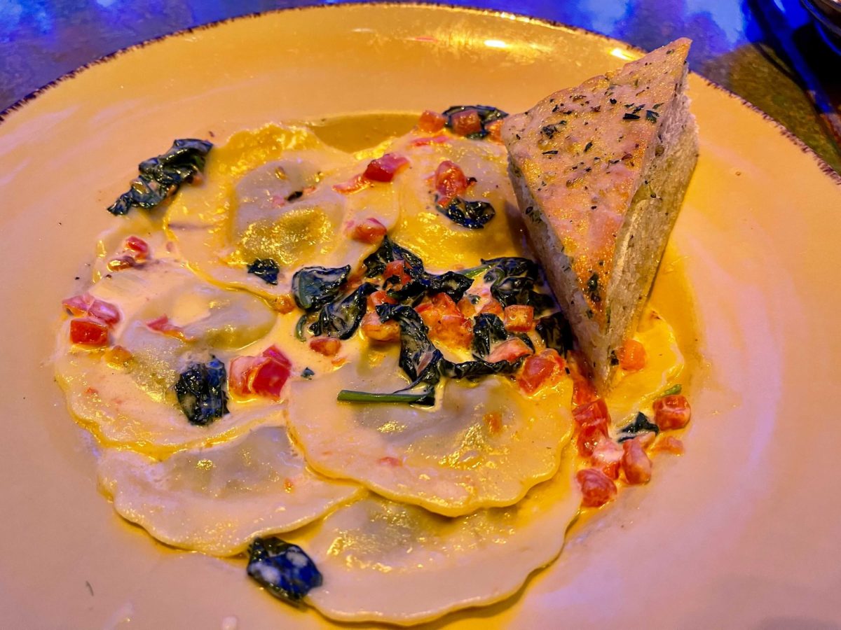 T-Rex Restaurant: A Meal 200 Million Years in the Making | TouringPlans ...