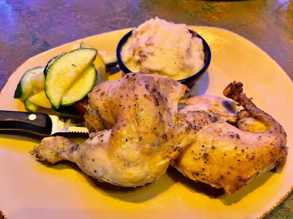 T-Rex Restaurant: A Meal 200 Million Years in the Making | TouringPlans ...