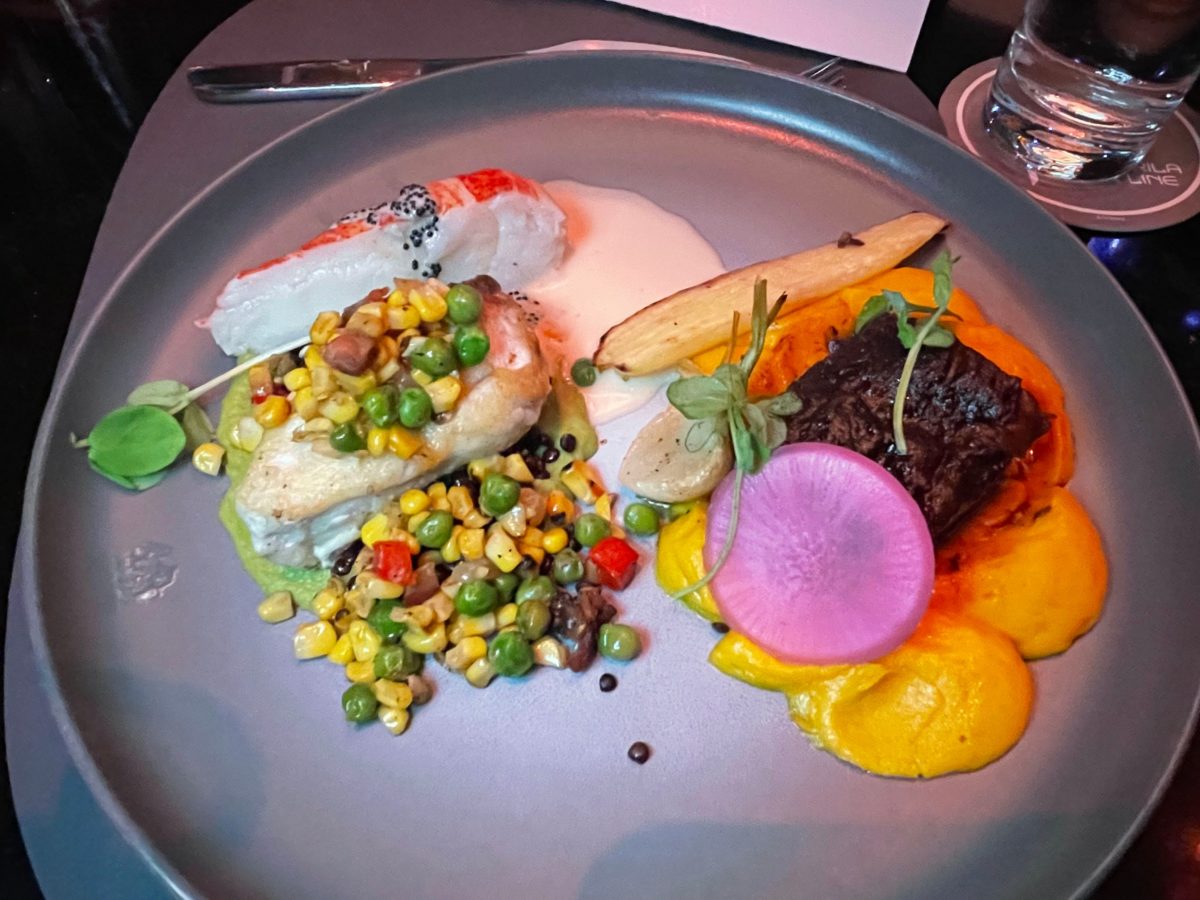 Dining Aboard the Star Wars: Galactic Starcruiser | TouringPlans.com Blog