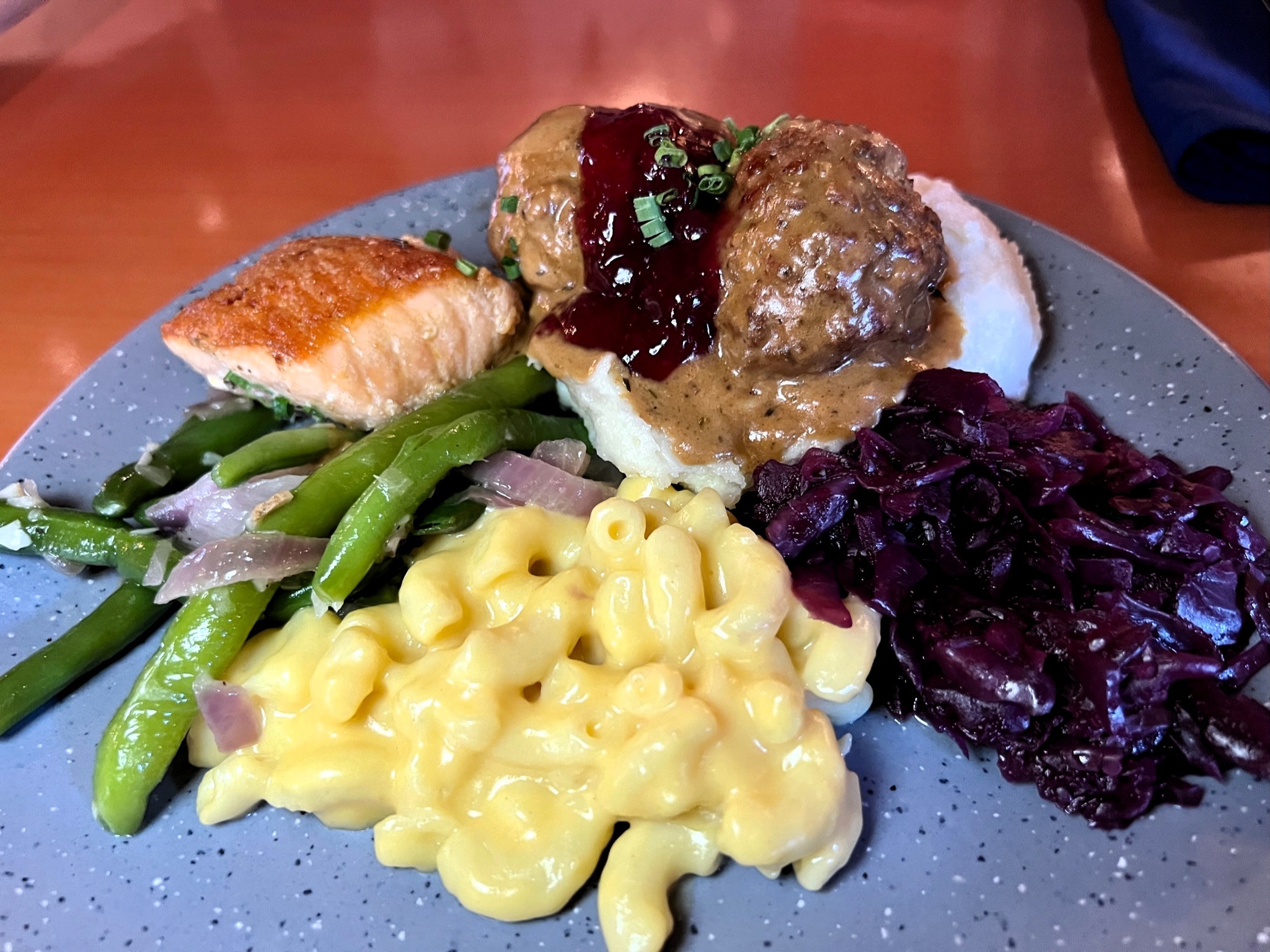 Princess Dining Returns to Norway’s Akershus at EPCOT | TouringPlans ...