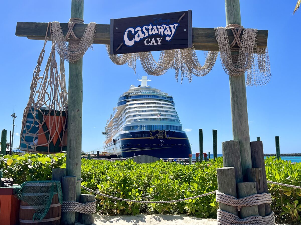 Ten Fun Photo Ops at Disney’s Castaway Cay | TouringPlans.com Blog