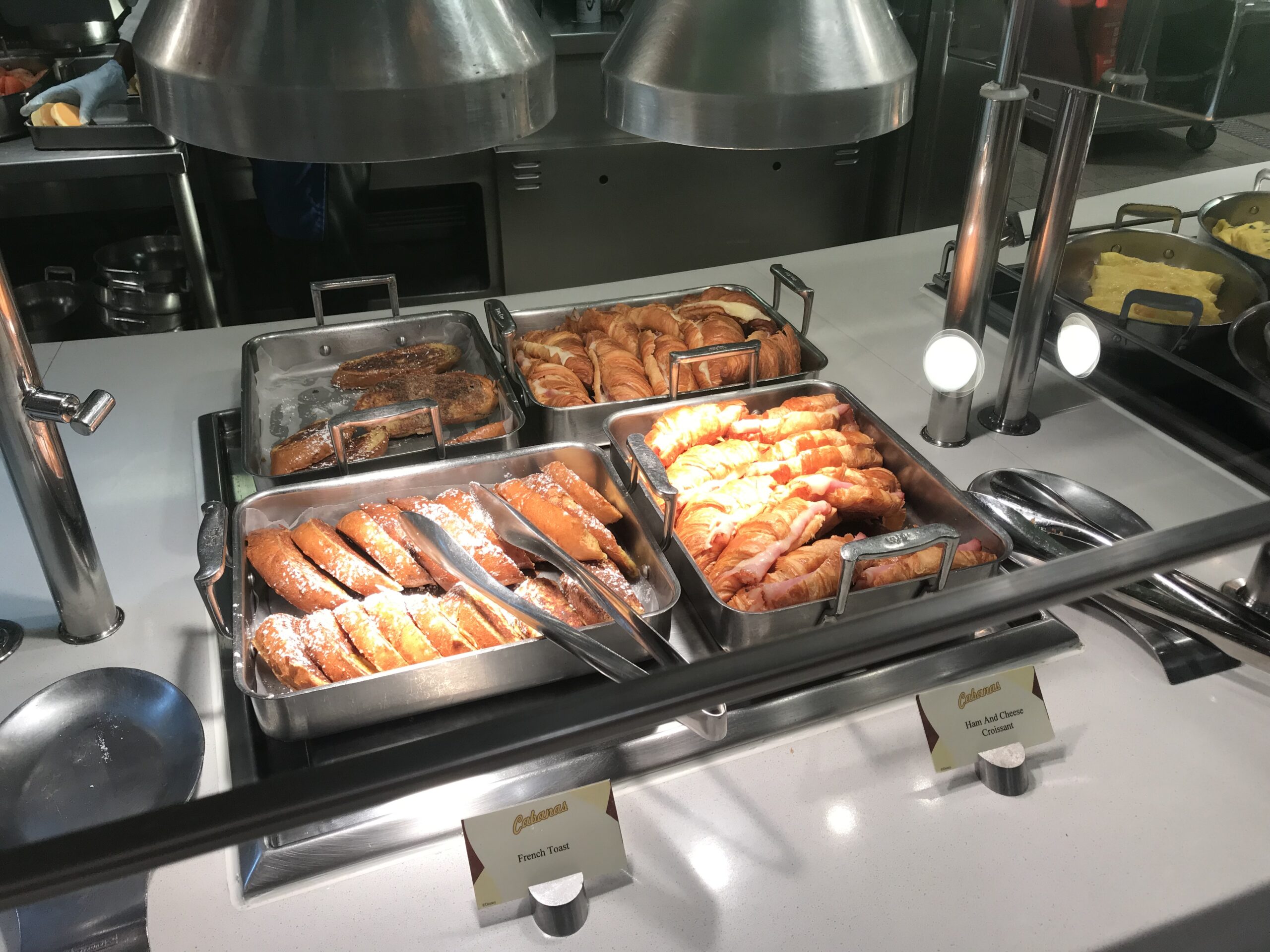 What to Expect from a Disney Cruise Line Buffet Breakfast ...