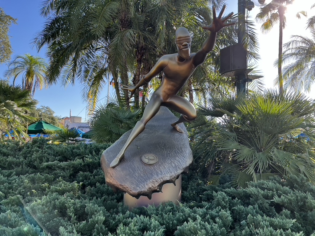 A Fun Find: Character Statues at Walt Disney World’s Theme Parks ...