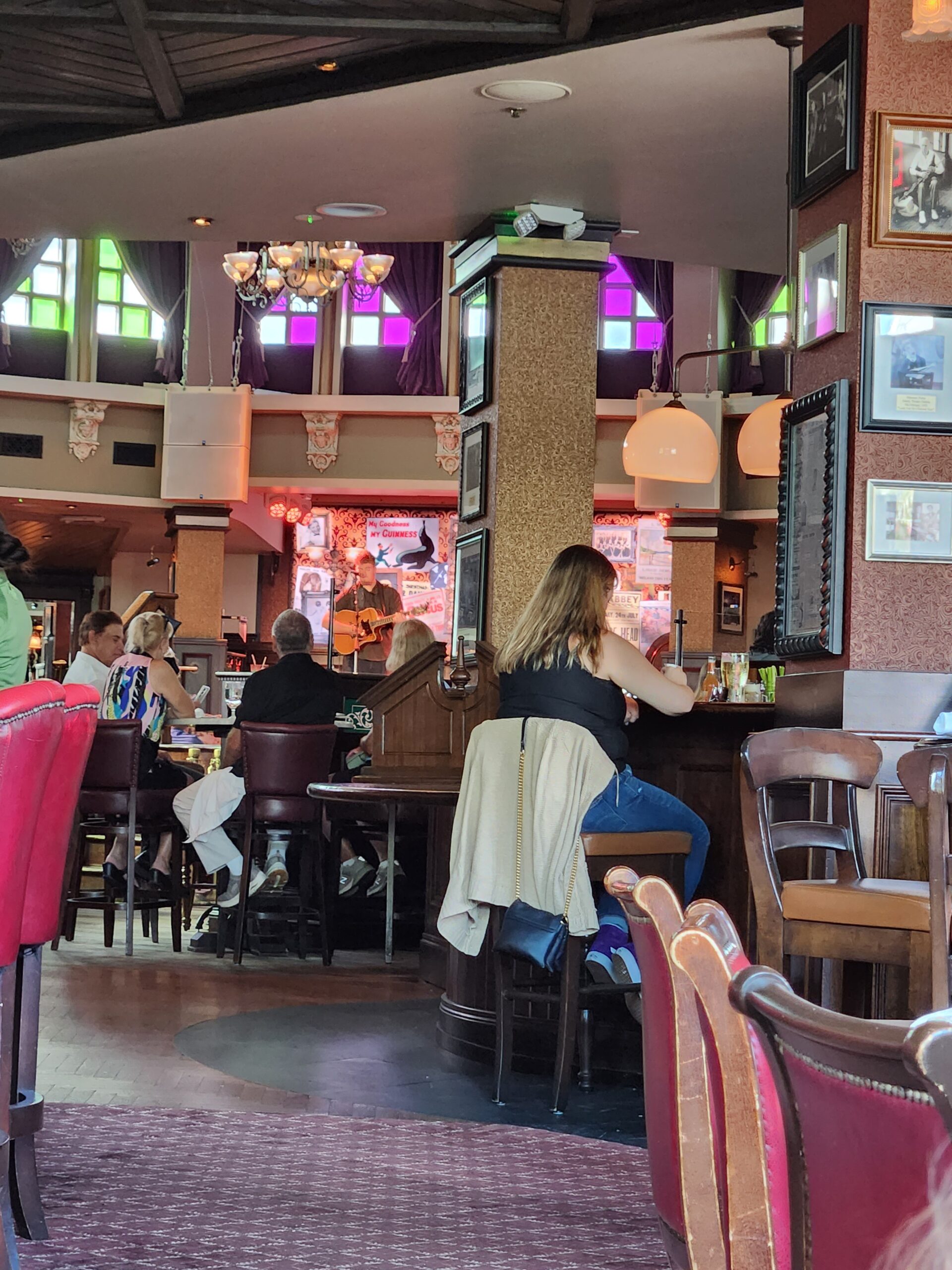 Raglan Road Is a Rollicking Good Time – And the Food Is Good Too ...